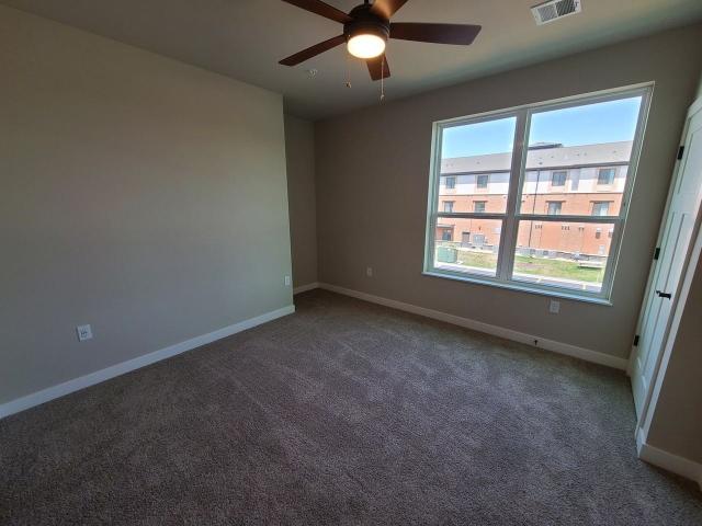 Rosewood Place 1 Bedroom Apartment for Rent at 124 Rosewood Ave, Oregon, WI 53575
