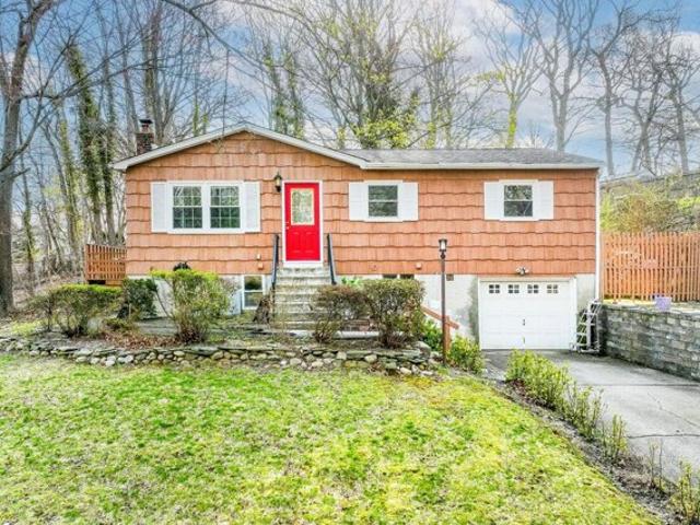 Rosewood Rd, Rocky Point, Home For Sale