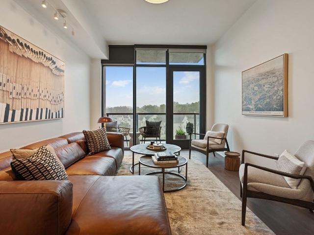 Rosette Green Hills Studio Apartment for Rent at 4100 Hillsboro Pike, Nashville, TN 37215 Green Hills