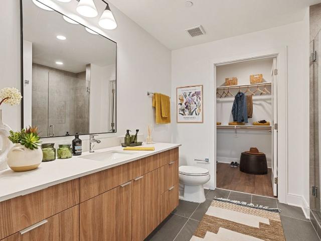 Rosette Green Hills 1 Bedroom Apartment for Rent at 4100 Hillsboro Pike, Nashville, TN 37215 Green Hills