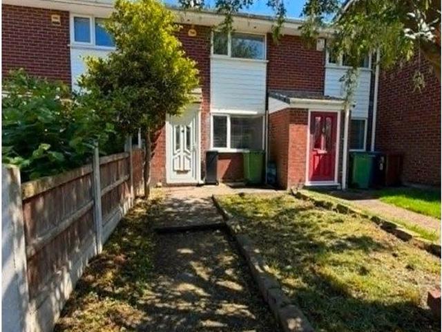 Rosgill Close, Stockport SK4, 2 bed terraced house to rent, £1,250 pcm | PrimeLocation