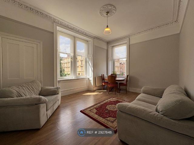 Roslea Drive, Glasgow G31, 2 bed flat to rent, £1,150 pcm | PrimeLocation