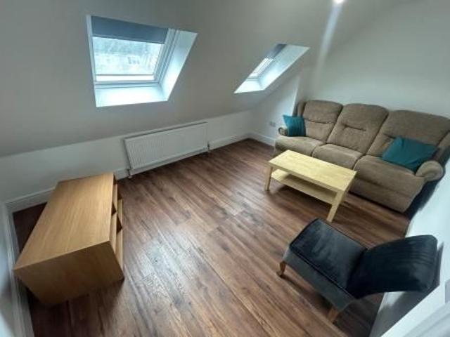 Rosliston Road Room 2, Burton Upon Trent, Stapenhill, DE15
