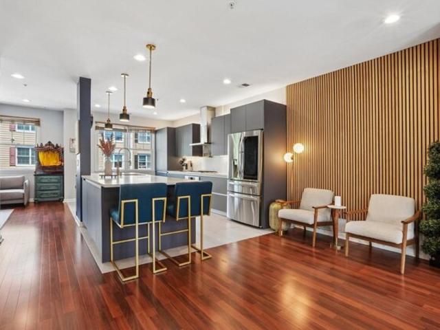 Roslyn Ct Unit,west New York, Home For Sale