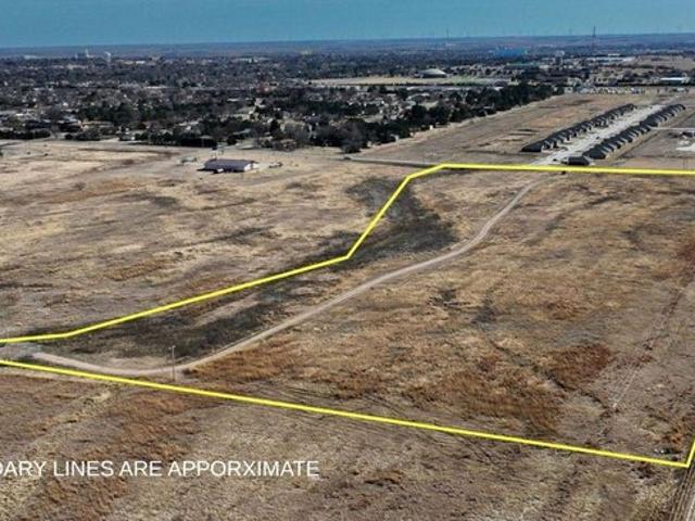 Ross Blvd, Dodge City, KS 67801