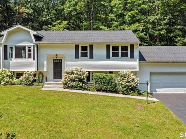 Ross Rd, Preston, Home For Sale