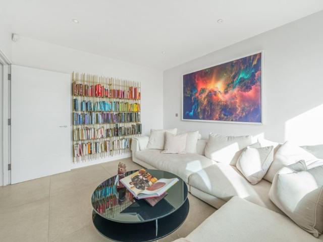 Ross Road, South Norwood, London, SE25
