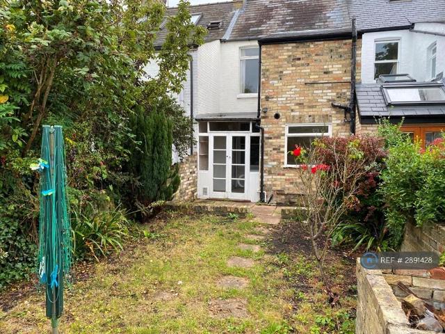 Ross Street, Cambridge, CB1 3 bed terraced house to rent £2,350 pcm £542 pw