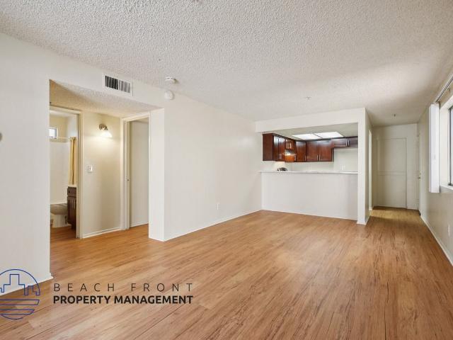 Ross Towers 2 Bedroom Apartment for Rent at 1602 North Ross Street, Santa Ana, CA 92706 Willard