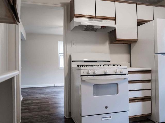 Ross View Heights 2 Bedroom Apartment for Rent at 100 Hilands Pl, Pittsburgh, PA 15237