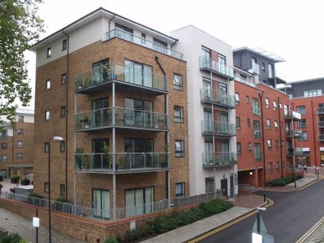 Rosse Gardens, Desvignes Drive, London SE13, 1 bed flat to rent, £1,450 pcm | PrimeLocation