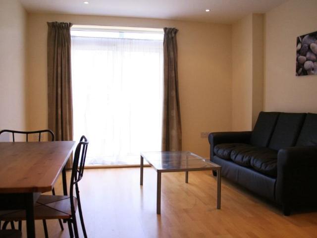 Rosse Gardens, Hither Green, London SE13, 1 bed flat to rent, £1,500 pcm | PrimeLocation