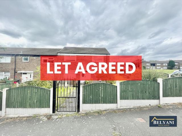 Rossefield Grove, Leeds LS13 4 bed terraced house to rent £1,495 pcm £345 pw