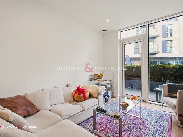 Rossetti Apartments, Croydon CR0, 1 bed flat to rent, £1,400 pcm | PrimeLocation