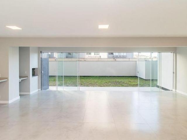 Rossi Reserva apartamento de 3 suítes garden, 247m², Bairro Central Parque, 2 vagas de garagem
