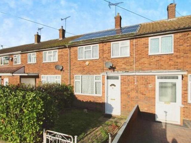 Rossiter Close, Langley, 3 Bedroom Terraced