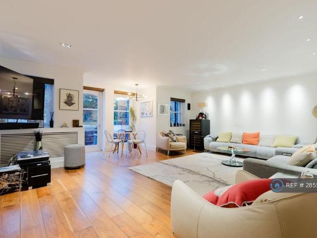Rosslyn Hill, London, NW3 3 bed flat to rent £4,700 pcm £1,085 pw