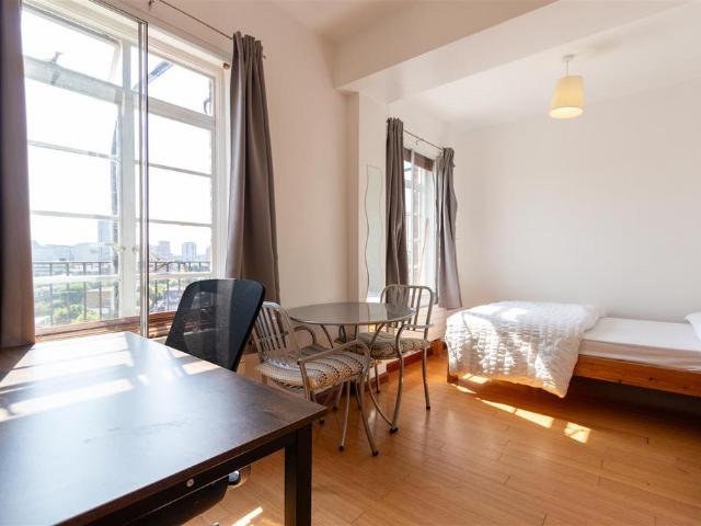 Rossmore Court, Regents Park, NW8 Studio to rent £2,145 pcm £495 pw