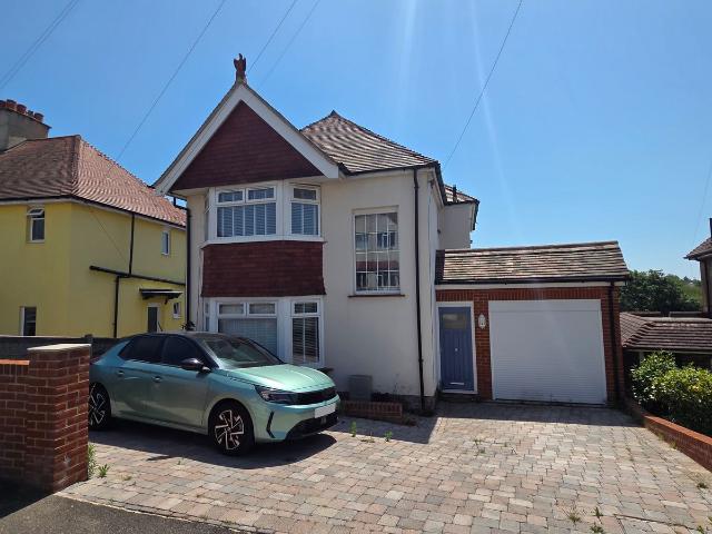 Rotunda Road, Eastbourne BN23, 3 bed detached house to rent, £1,950 pcm | PrimeLocation