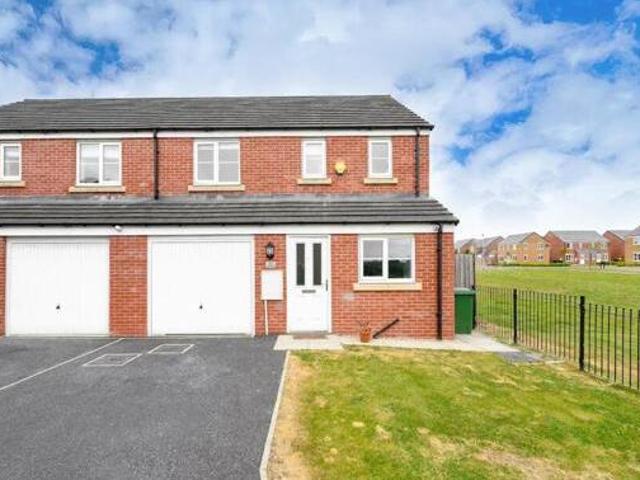 Rotary Drive, Leeds, 3 Bedroom Semi detached