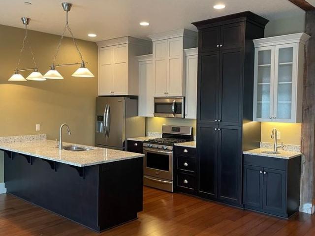 Roth McGilchrist Building 2 Bedroom Apartment for Rent at 102 Liberty St Ne, Salem, OR 97301 Central Area