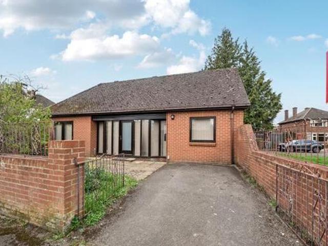 Rothafield Road, Oxford, 2 Bedroom Detached