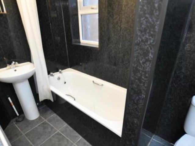 Rothbury Terrace, Newcastle Upon Tyne, 6 Bedroom Maisonette