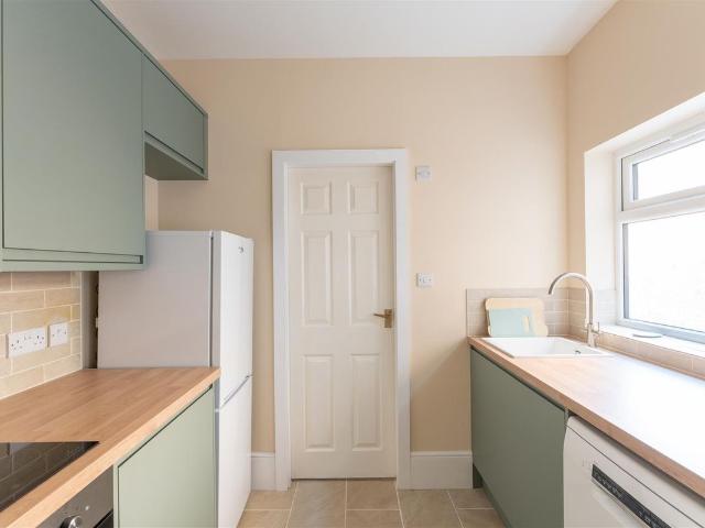 Rothbury Terrace, Heaton, Newcastle Upon Tyne NE6, 2 bed flat to rent, £1,100 pcm | PrimeLocation