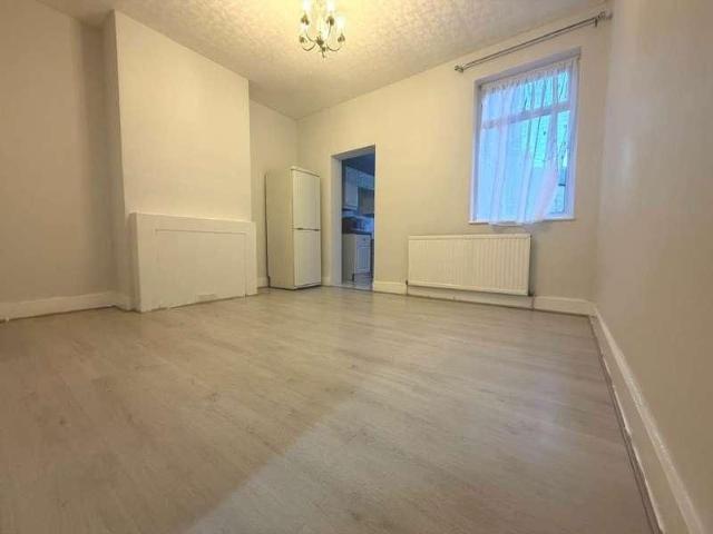 Rotherfield Road, Enfield, EN3