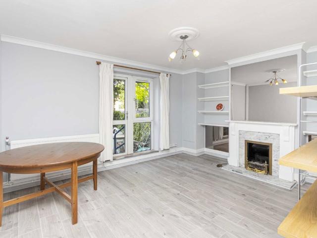 Rotherfield Street, Rotherfield Street N1, 2 bed flat to rent, £2,450 pcm | PrimeLocation