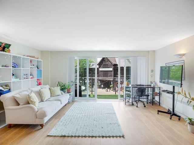 Rotherhithe Street, Pacific Wharf SE16, 2 bed flat to rent, £2,500 pcm | PrimeLocation