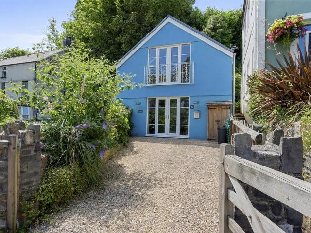 Rotherslade Road, Langland, Swansea 2 bed detached house to rent £5,417 pcm £1,250 pw