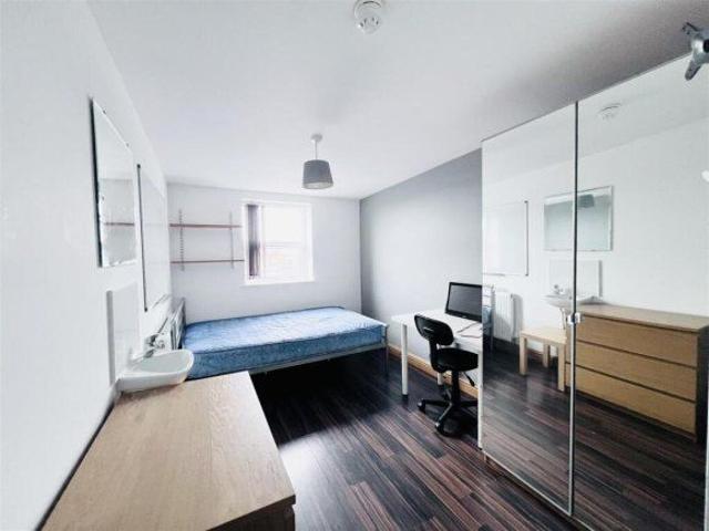 Rothesay Avenue, Nottingham, Pseudo England Ua/md/Lb NG7, 6 bed shared accommodation to rent, £520 pppm | PrimeLocation
