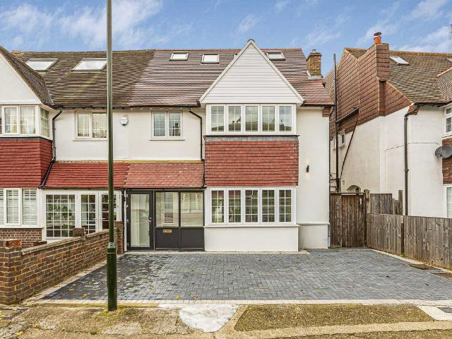Rothesay Avenue, Richmond TW10, 4 bed property to rent, £6,250 pcm | PrimeLocation