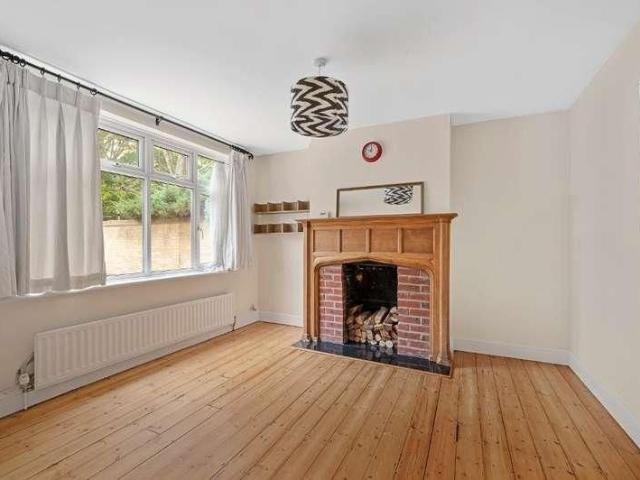Rothesay Avenue, Wimbledon Chase, Wimbledon Chase, SW20