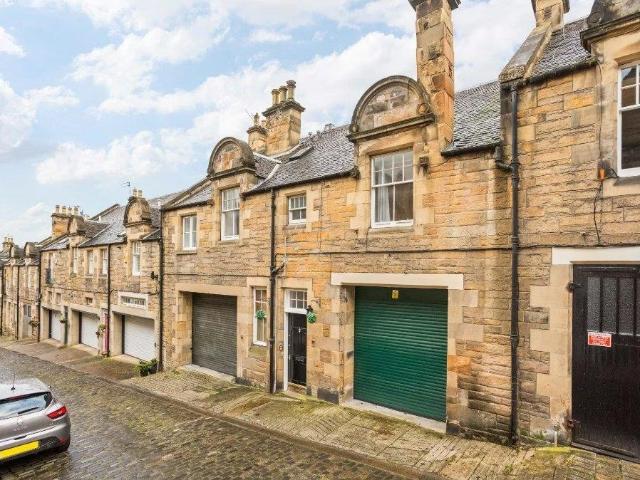 Rothesay Mews, Edinburgh, EH3 4 bed house to rent £3,560 pcm £822 pw