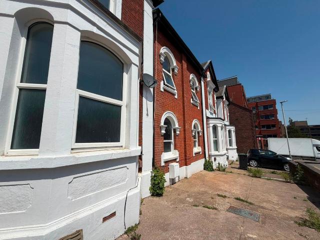 Rothesay Road, Luton LU1, Room to rent, £650 pcm | PrimeLocation