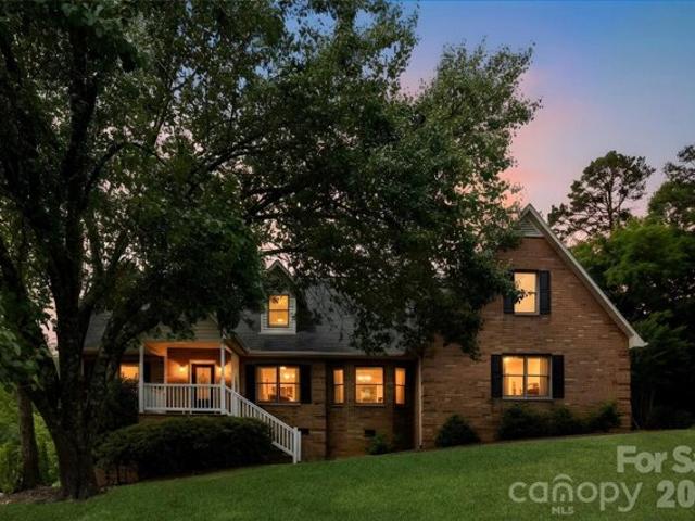 Rothmoor Dr Ne, Concord, Home For Sale