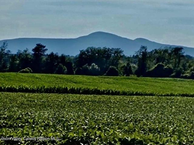 Route 9, Hudson, NY 12534