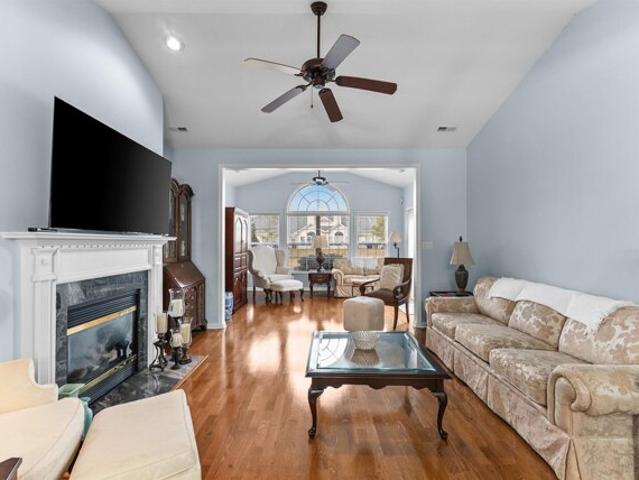 Route Unit,ocean View, Condo For Sale