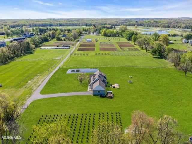 Route,colts Neck, Farm House For