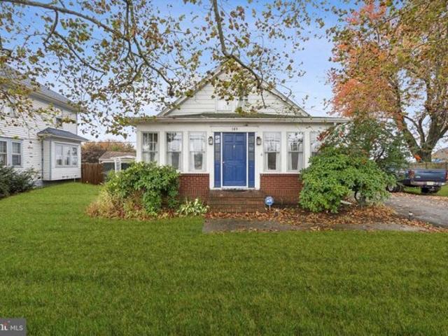 Route,mannington, Home For Sale