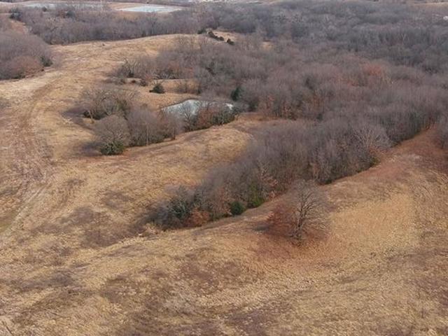 Route Oo, Milan, MO 63556