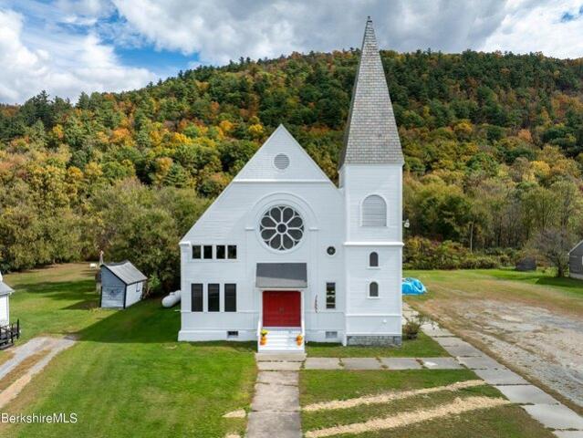 Route,pownal, Home For Sale