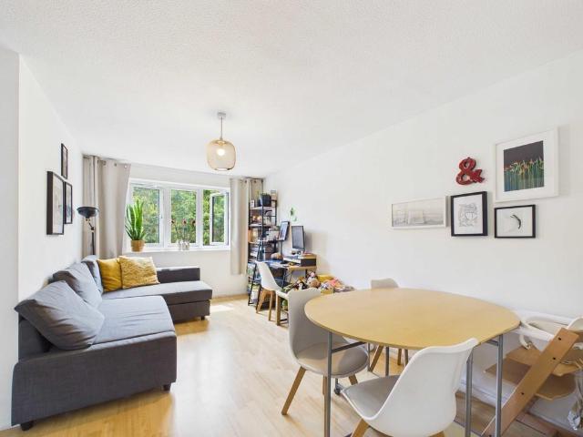 Rouel Road, Bermondsey 1 bed apartment to rent £1,950 pcm £450 pw