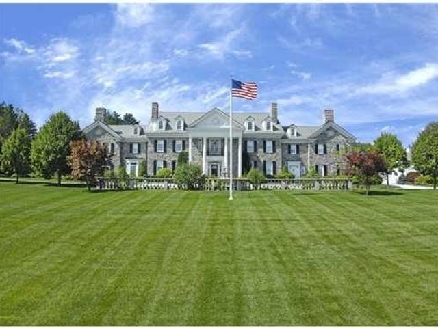 Round Hill Rd, Greenwich, Home For Sale