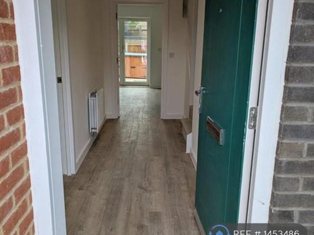 Round House Way, Harlow, CM17 4 bed detached house to rent £2,700 pcm £623 pw