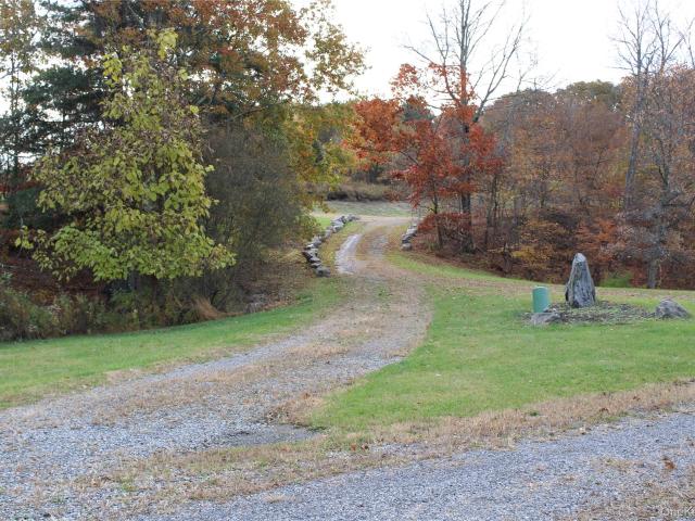 Round Lake Road