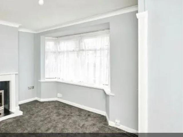 Round Road, Gravelly Hill, B24 9QY, United Kingdom | 2 bed townhouse for rent #140544071 | Rentberry