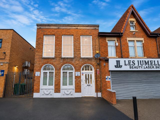 Roundhay Road, Leeds West Yorkshire LS8, 1 bed flat to rent, £695 pcm | PrimeLocation